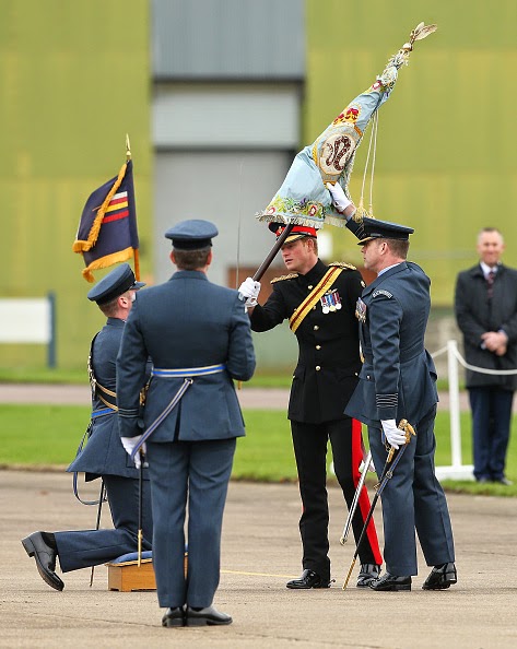 Royal Family Around the World: Prince Harry Presents No 26 Squadron RAF ...